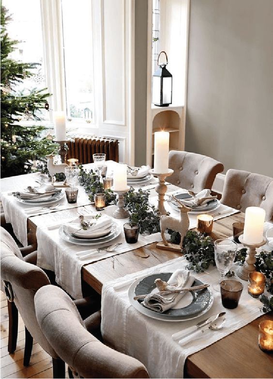 42 Original Winter Table Décor Ideas - DigsDigs