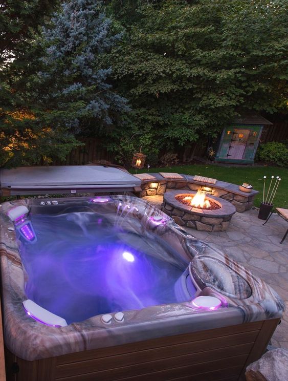 39 Awesome Outdoor Jacuzzis With Stunning Views - DigsDigs