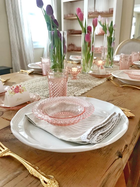 96 Stylish And Inspiring Spring Table Decoration Ideas - DigsDigs