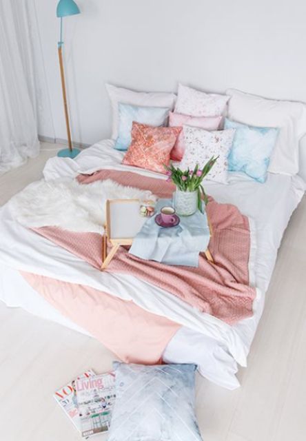 59 Wonderful Spring Bedroom Decor Ideas - DigsDigs