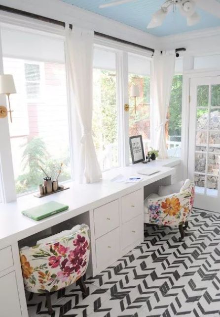 42 Home Office Décor Ideas To Bring Spring To Your Workspace - DigsDigs