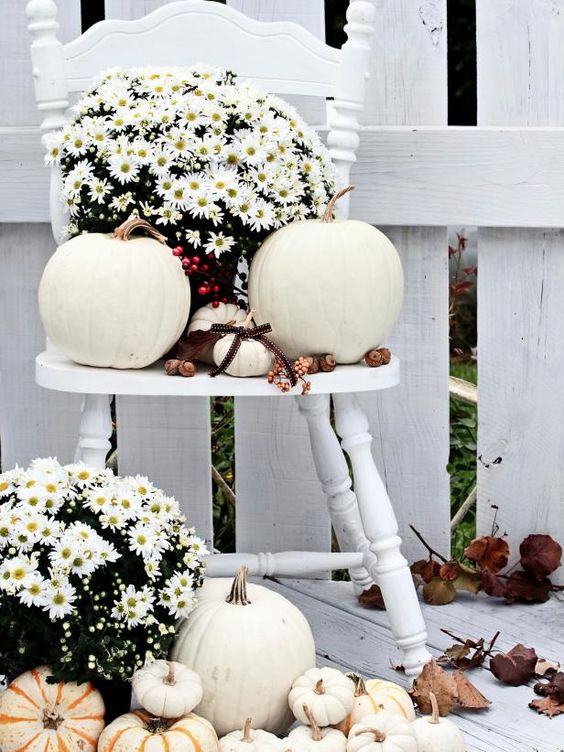 61 Exquisite White Fall Décor Ideas - DigsDigs