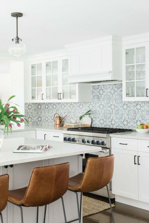67 Moroccan Tile Ideas For Your Interior - DigsDigs