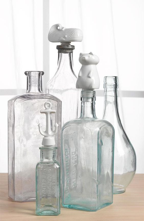 69 Refined Vintage Bottle Home Decor Ideas - DigsDigs