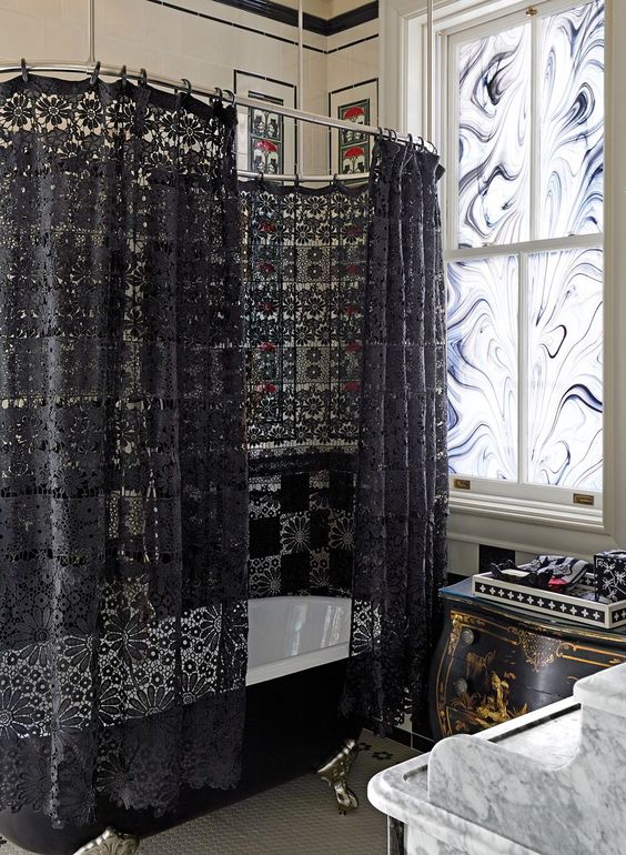 33 Dramatic Gothic Bathroom Design Ideas - DigsDigs