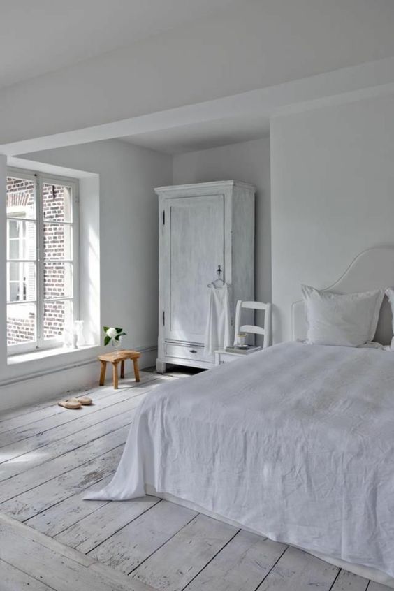 60 Cozy Whitewashed Floors Décor Ideas - DigsDigs