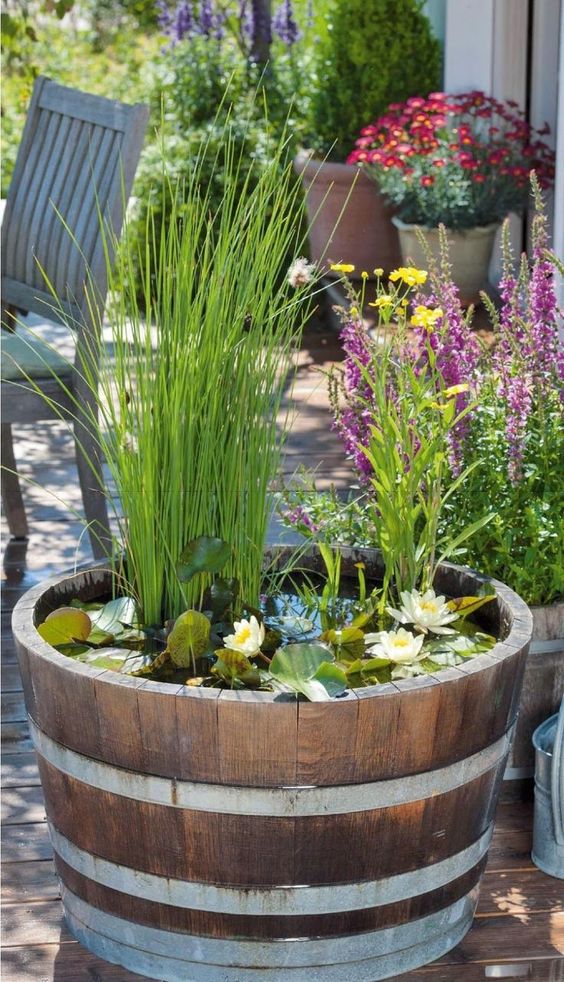 56 Awesome Mini Ponds To Complete Your Outdoor Décor - DigsDigs