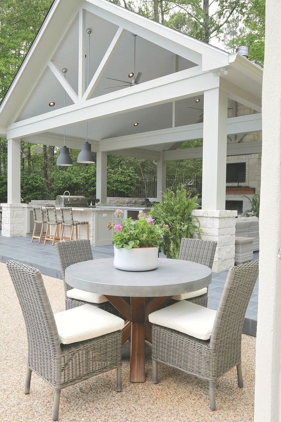 56 Outdoor Concrete Furniture Ideas With Pros And Cons - DigsDigs