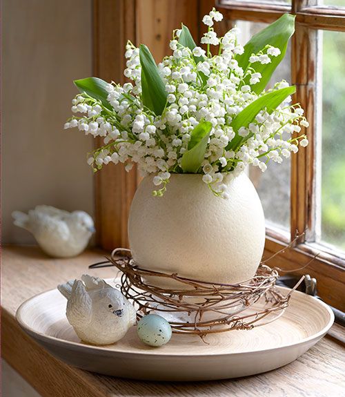 92 Spring Flower Arrangements That Excite - DigsDigs