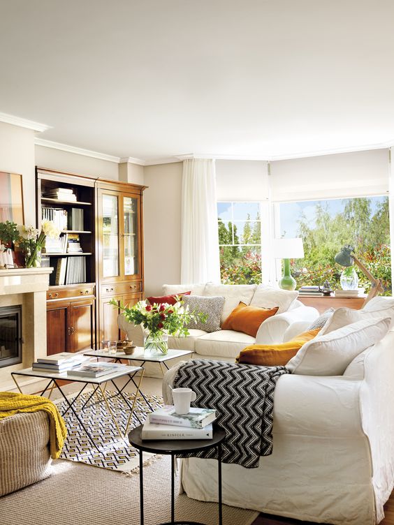 56 Stylish Geometric Décor Ideas For Your Living Room - DigsDigs