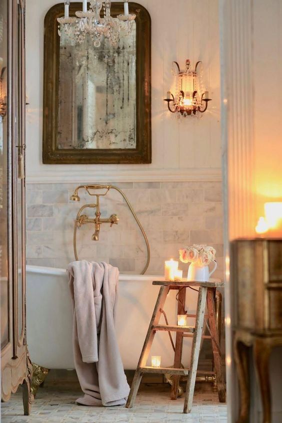 28 Absolutely Charming Provence Bathroom Décor Ideas - DigsDigs