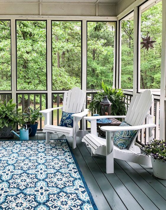 63 Comfy And Relaxing Screened Patio And Porch Design Ideas - DigsDigs