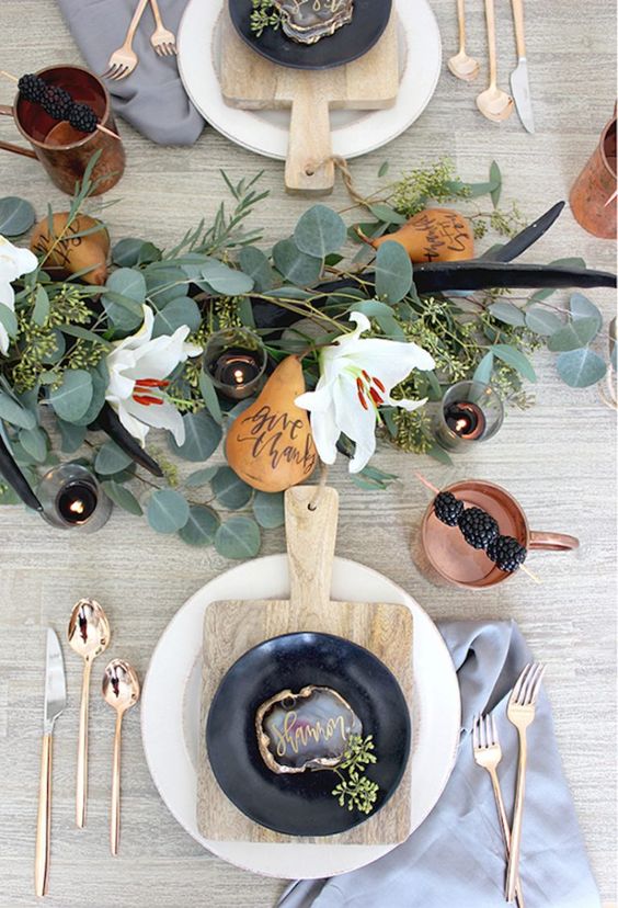48 Modern Yet Stylish Thanksgiving Décor Ideas - DigsDigs
