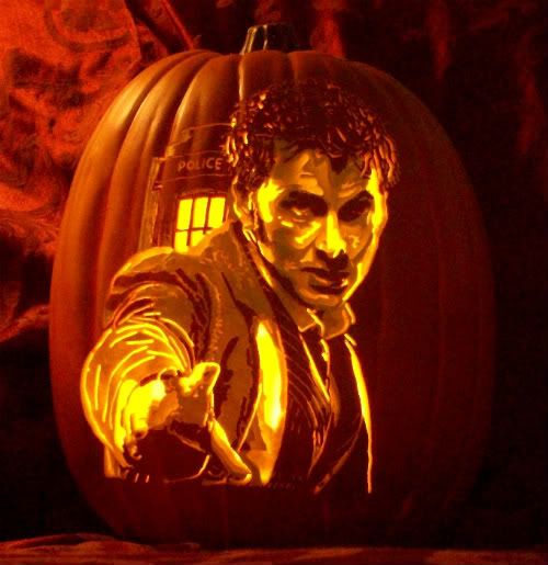 47 Awesome Movie Pumpkin Decor And Carving Ideas - DigsDigs