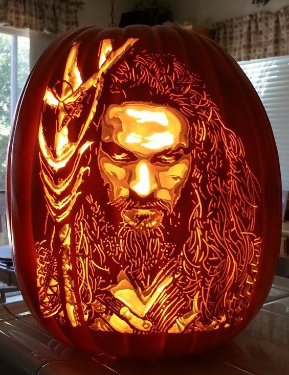 55 Geek And Nerdy Pumpkin Ideas For Halloween - DigsDigs