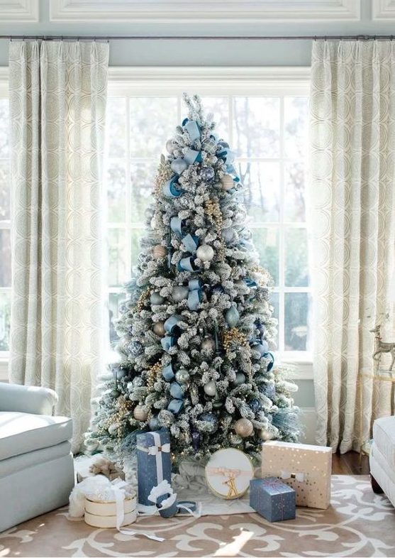 94 Best Flocked Christmas Tree Décor Ideas - DigsDigs