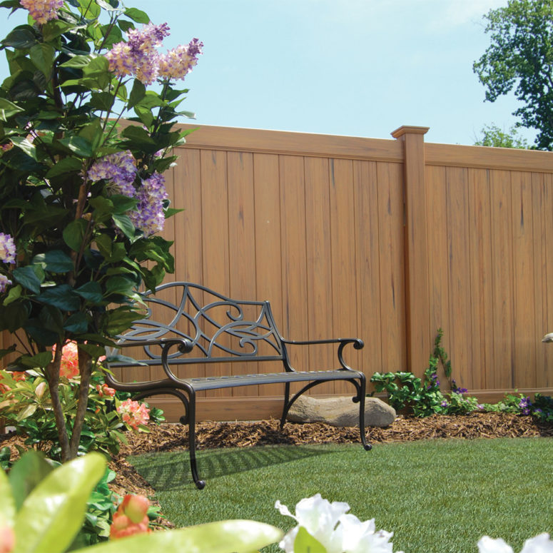 45 Privacy Fence Design Ideas To Get Inspired - DigsDigs