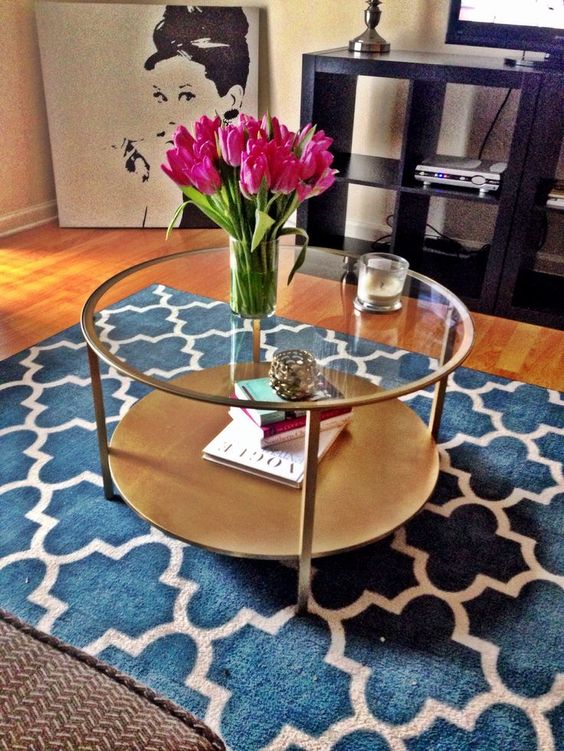 29 Chic Glass Coffee Tables That Catch An Eye - DigsDigs