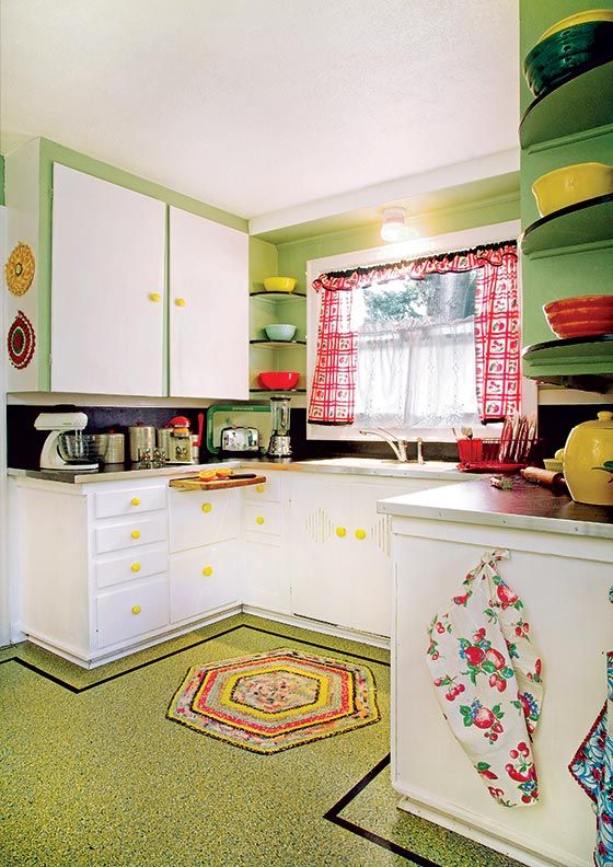 25 Ideas To Give Your Kitchen A Retro Feel - DigsDigs