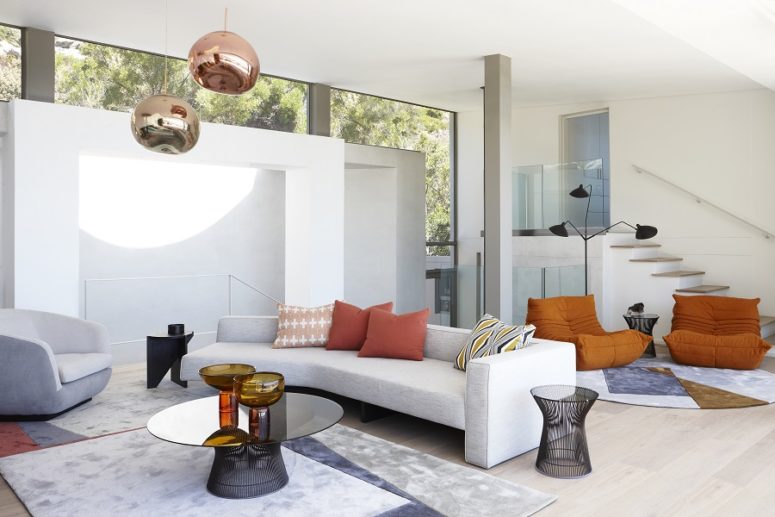 Minimalist African House With Natural Features - DigsDigs