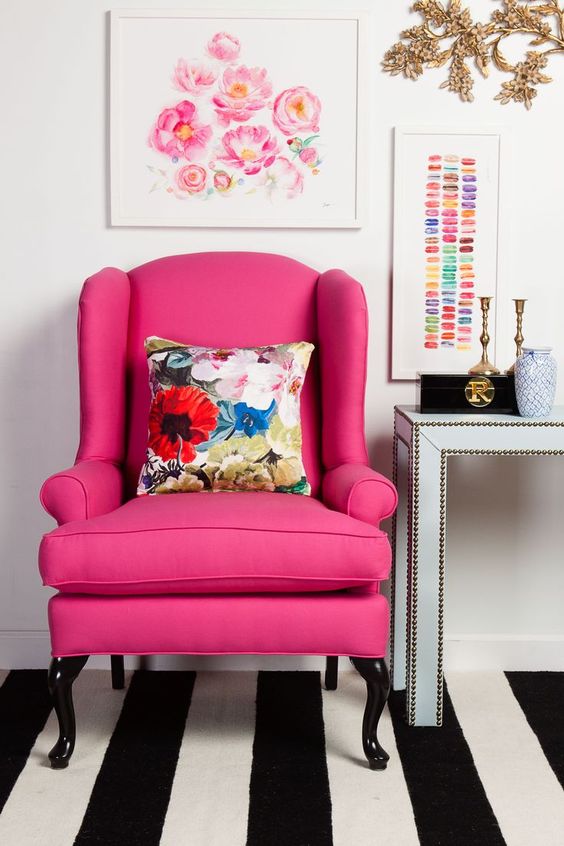 25 Ways To Incorporate A Wingback Chair Into Interior - DigsDigs