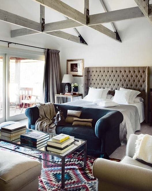 2 Most Popular Bedroom Layouts And 25 Ideas - DigsDigs