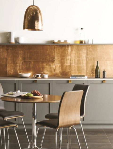 25 Trendy Metal Kitchen Backsplashes To Try - DigsDigs