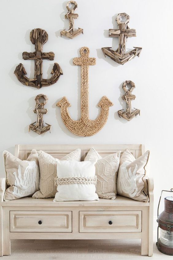 25 Ways To Style A Beach Or Coastal Entryway - DigsDigs