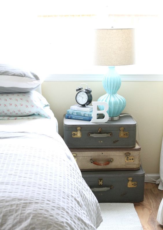 25 Unusual Nightstands That Are Functional - DigsDigs