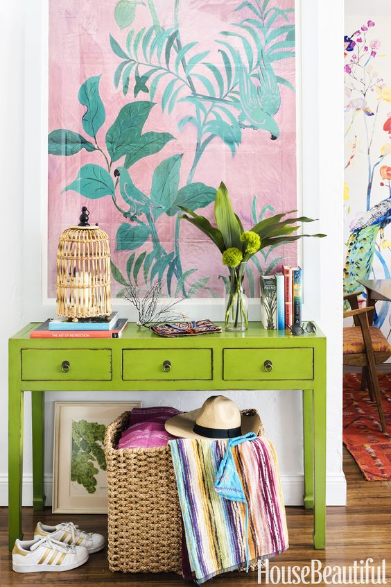 25 Ideas To Style Your Console Table For Summer - DigsDigs