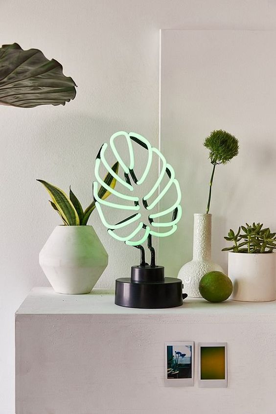 25 Awesome Ideas To Use Neon Lights For Home Decor - DigsDigs