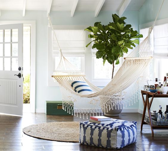 25 Relaxing Ideas To Rock A Hammock Indoors - DigsDigs
