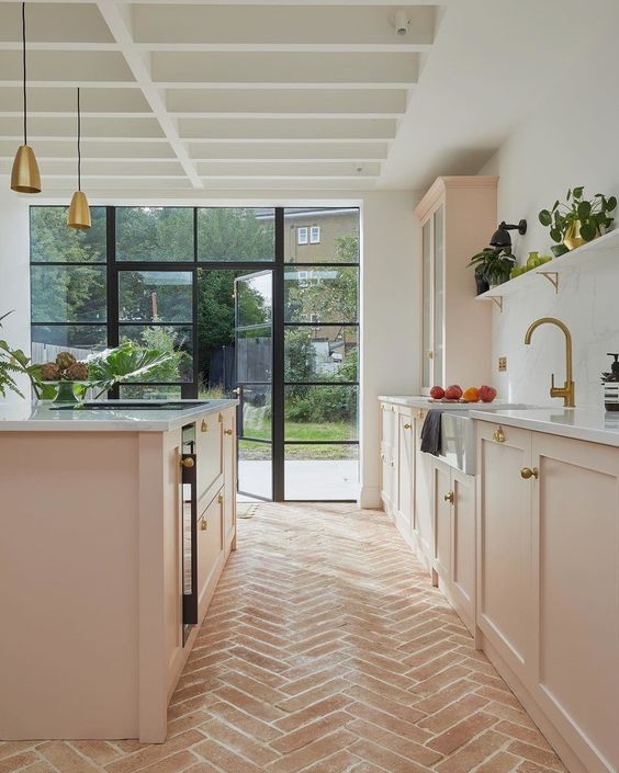 100 Pink Kitchens That Look Absolutely Gorgeous - DigsDigs