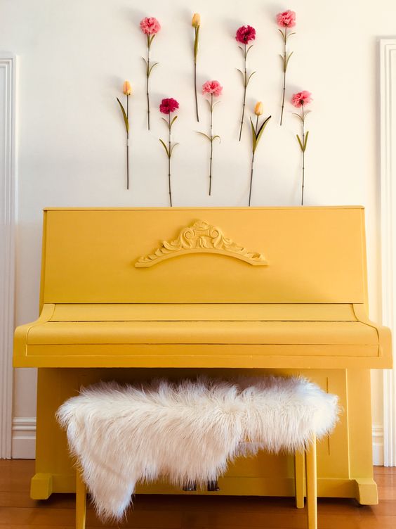 25 Cool Ways To Style A Piano For Your Space - DigsDigs