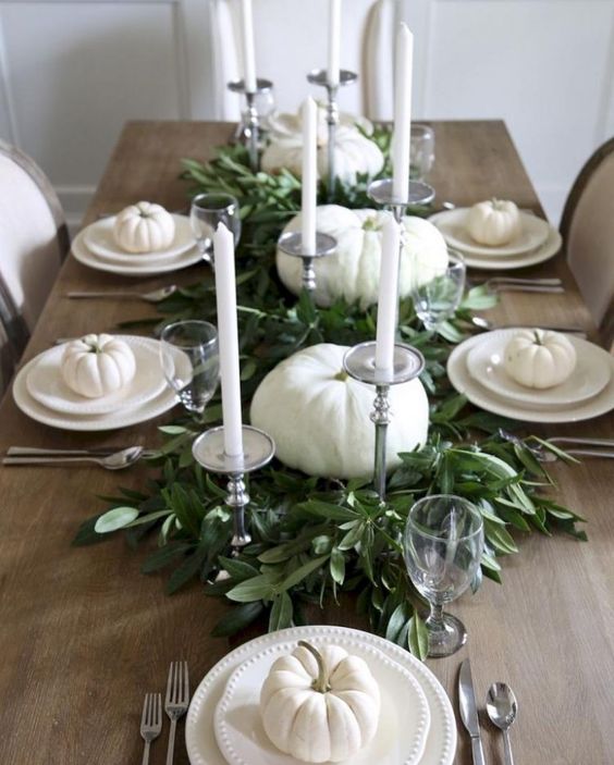 25 Neutral Thanksgiving Home Decor Ideas - DigsDigs