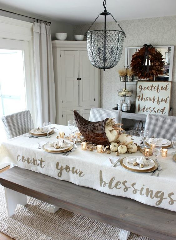 25 Neutral Thanksgiving Home Decor Ideas - DigsDigs