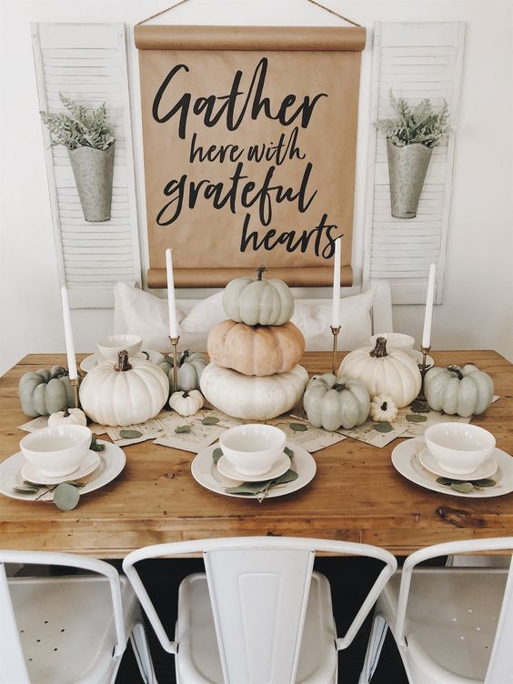 25 Neutral Thanksgiving Home Decor Ideas - DigsDigs