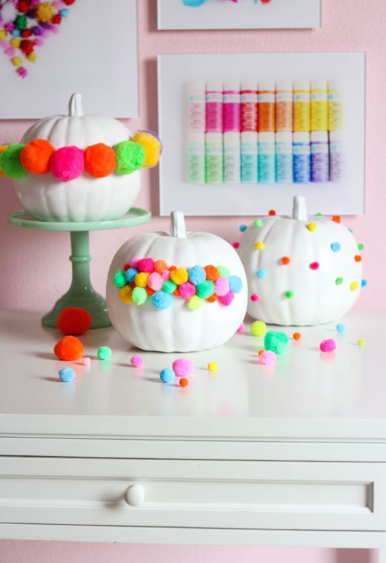 25 Colorful Halloween Home Decor Ideas - DigsDigs
