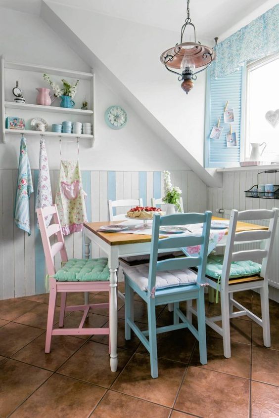 25 Painted Chair Ideas For Your Home Decor - DigsDigs