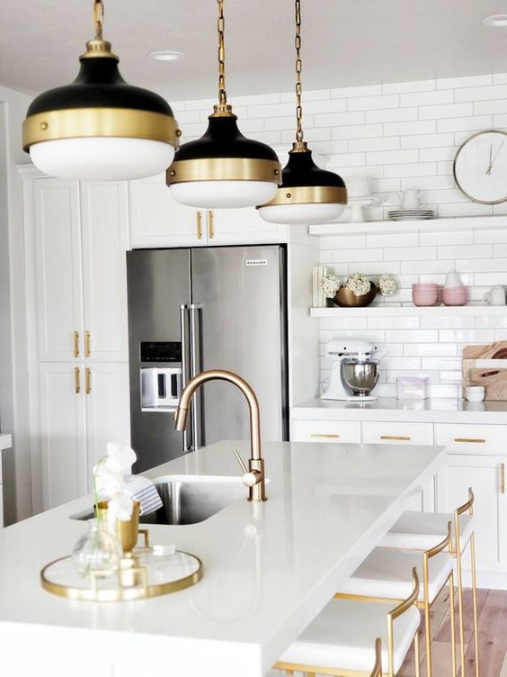 25 Subtle Ways To Include Gold Into Home Decor - DigsDigs