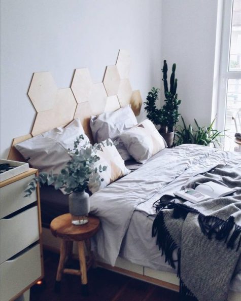 25 Chic Wooden Headboards That Fit Any Bedroom - DigsDigs