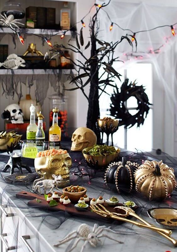 25 Bold Halloween Food And Drink Stations - DigsDigs