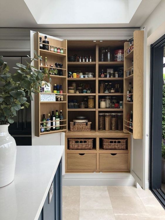 23 Smart Ways To Make Your Pantry Functional - DigsDigs