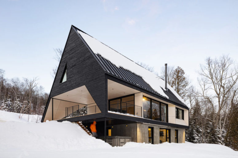 Dramatic A-Frame Cabin On A Steep Slope - DigsDigs