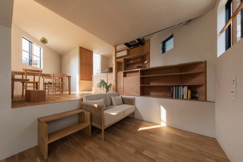 Contemporary House With 16 Different Floor Levels - DigsDigs