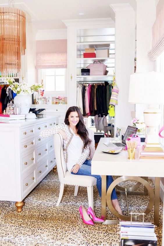 25 Stylish Cloffice Design Ideas That Inspire - DigsDigs