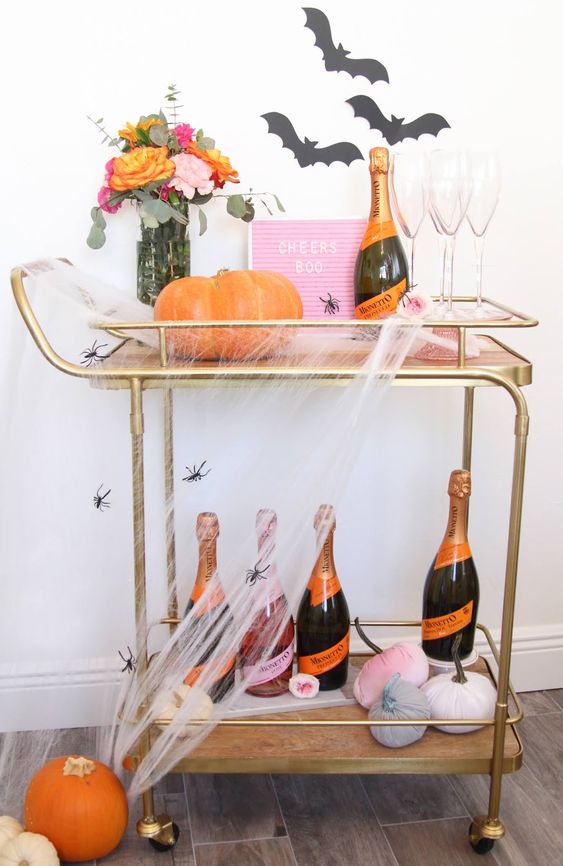 25 Halloween Bar Cart Styling And Decor Ideas - DigsDigs