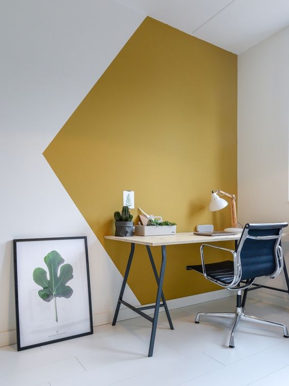 25 Bold Yellow Accent Walls For A Shiny Touch - DigsDigs