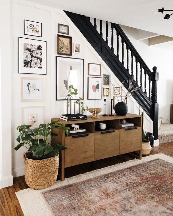 45 Stairway Gallery Walls That Excite And Inspire - DigsDigs