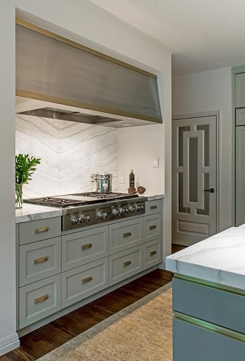 35 Gorgeous Integrated Kitchen Hood Ideas - DigsDigs